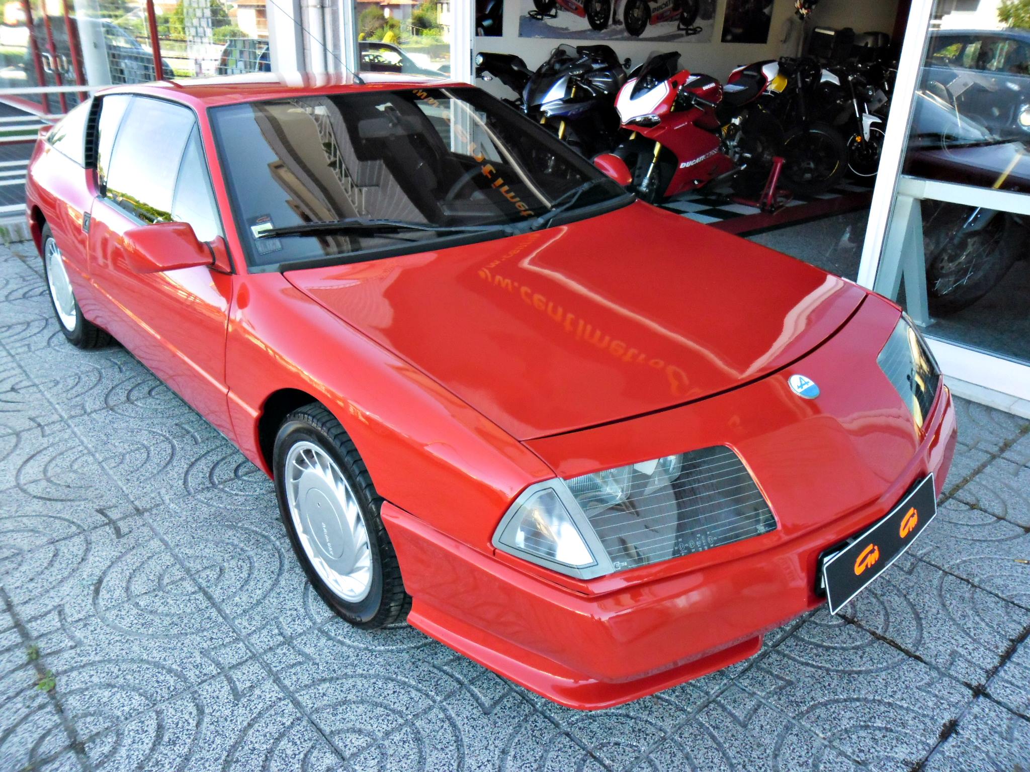 Renault Alpine V6 Turbo – Centímetro Cúbico